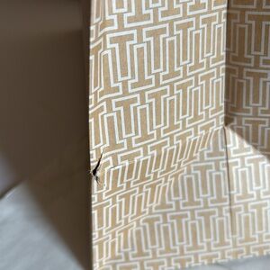 Tory Burch | Bags | Tory Burch Paper Gift Bag Receipt Holder White ...